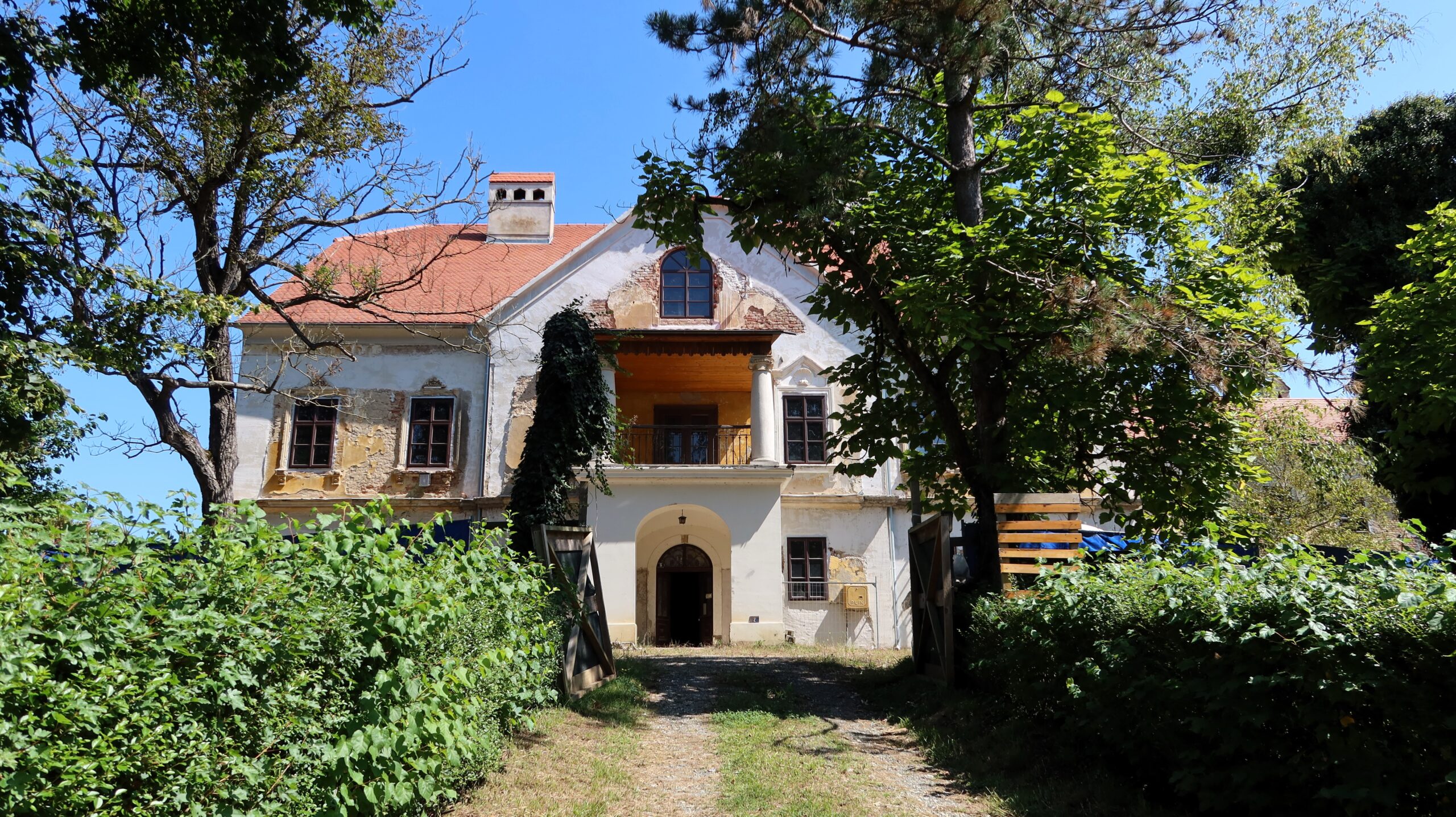 Nastavlja se obnova Dvorca umjetnika Oršić-Jakovlje ~ Blaga & misterije